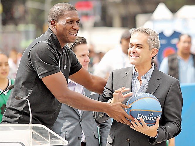 Dominicano Luis Felipe López, embajador de lujo de la NBA ...