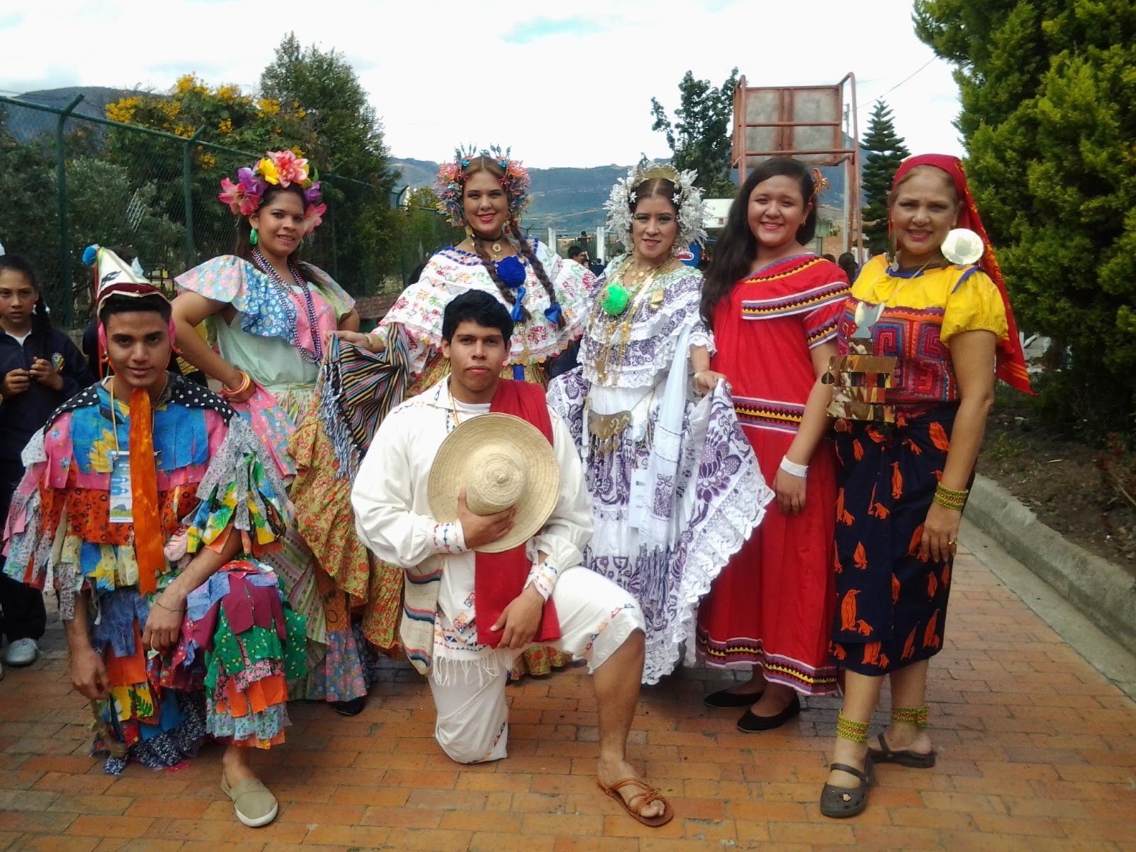 BALLET FOLKLORICO PANAMA Y SUS TRADICIONES: Festival Folklorico en ...