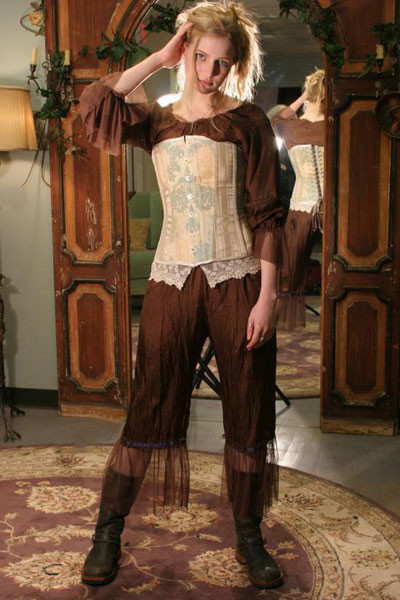 Calvin's Canadian Cave of Coolness: Steampunk Cosplay