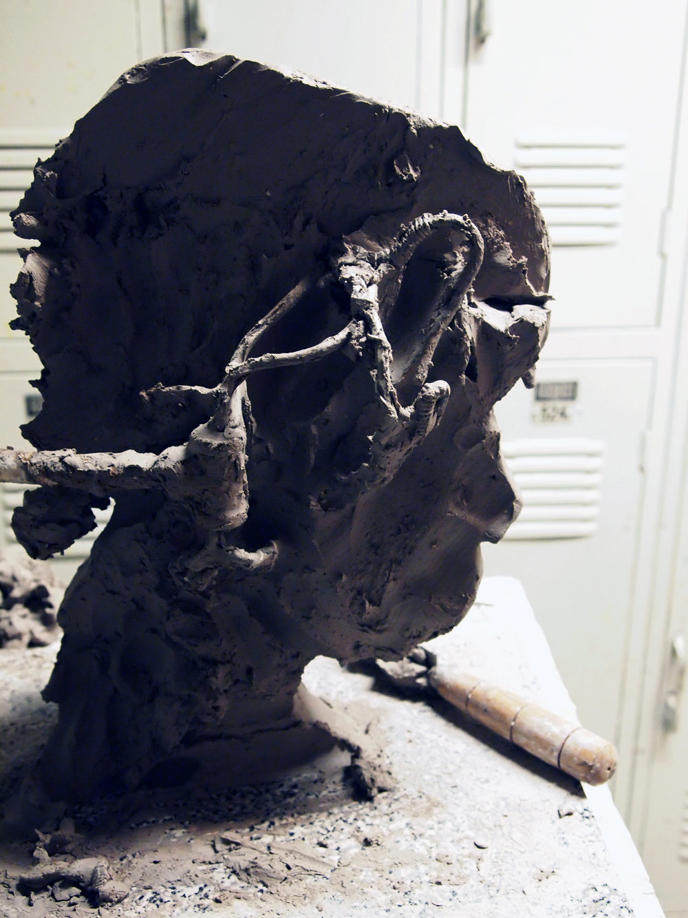 Protagonisto: this is giving horror head