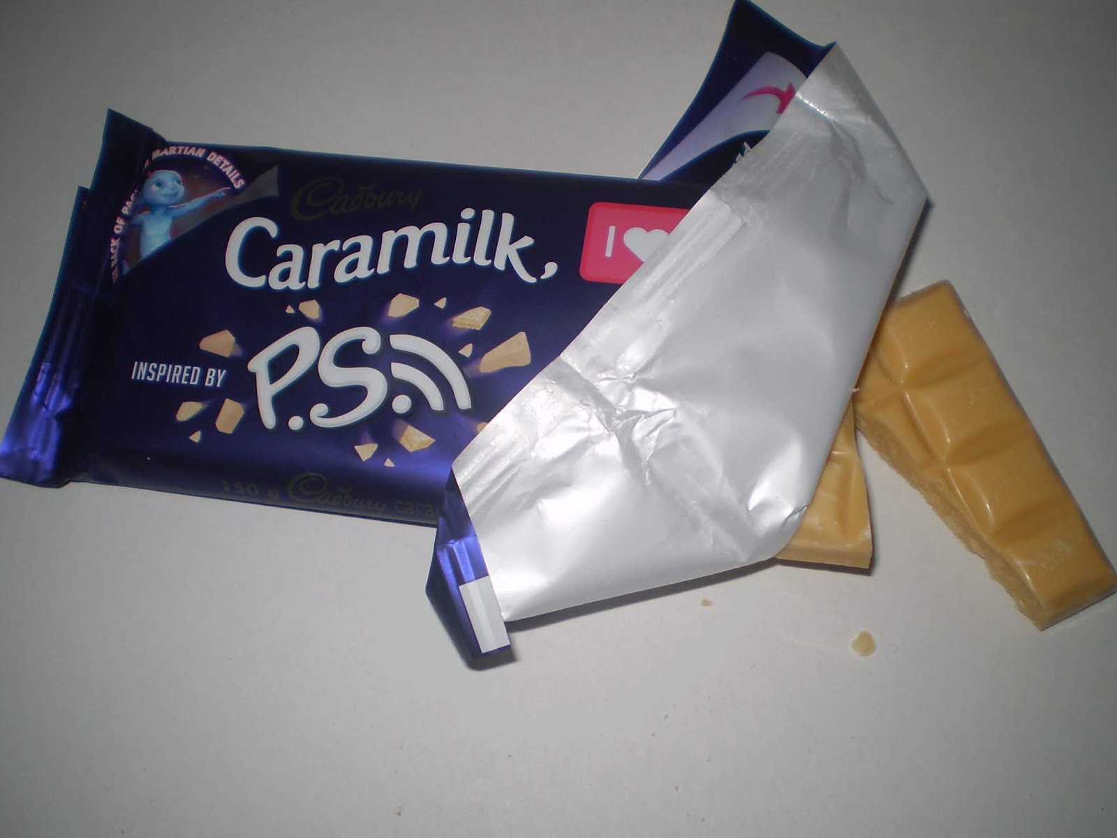 Cadbury Dairy Milk Chocolates Limited Edition #JoyOfaNewKind - Blue ...