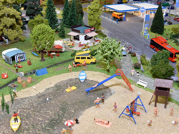 Zugkraft Stucki: Faller Car System Digital