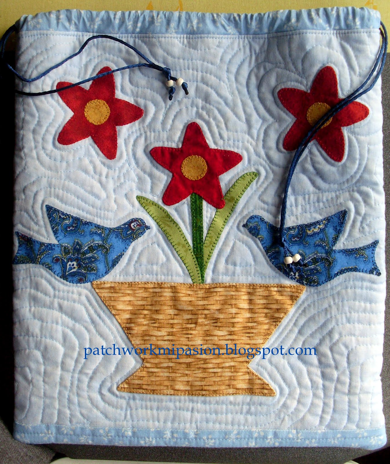 PATCHWORK MI PASION: FELIZ DIA DE LA MADRE: UN BOLSO COSTURERO