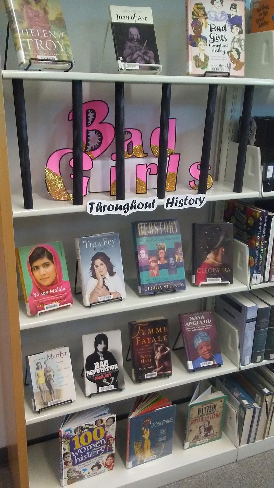 Stanaker Neighborhood Library: February 2018