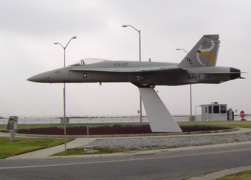 My Military Aircraft Pictures: Naval Air Station, Lemoore, CA