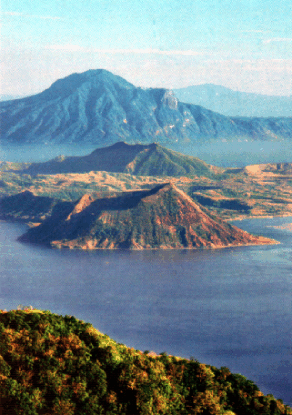 The Philippines Best Places: A Philippine Volcanic and Seismic Landscape