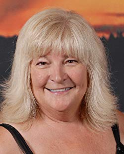 LES CHEVALIERS D'EMERAUDE, LA SERIE/ ANNE ROBILLARD