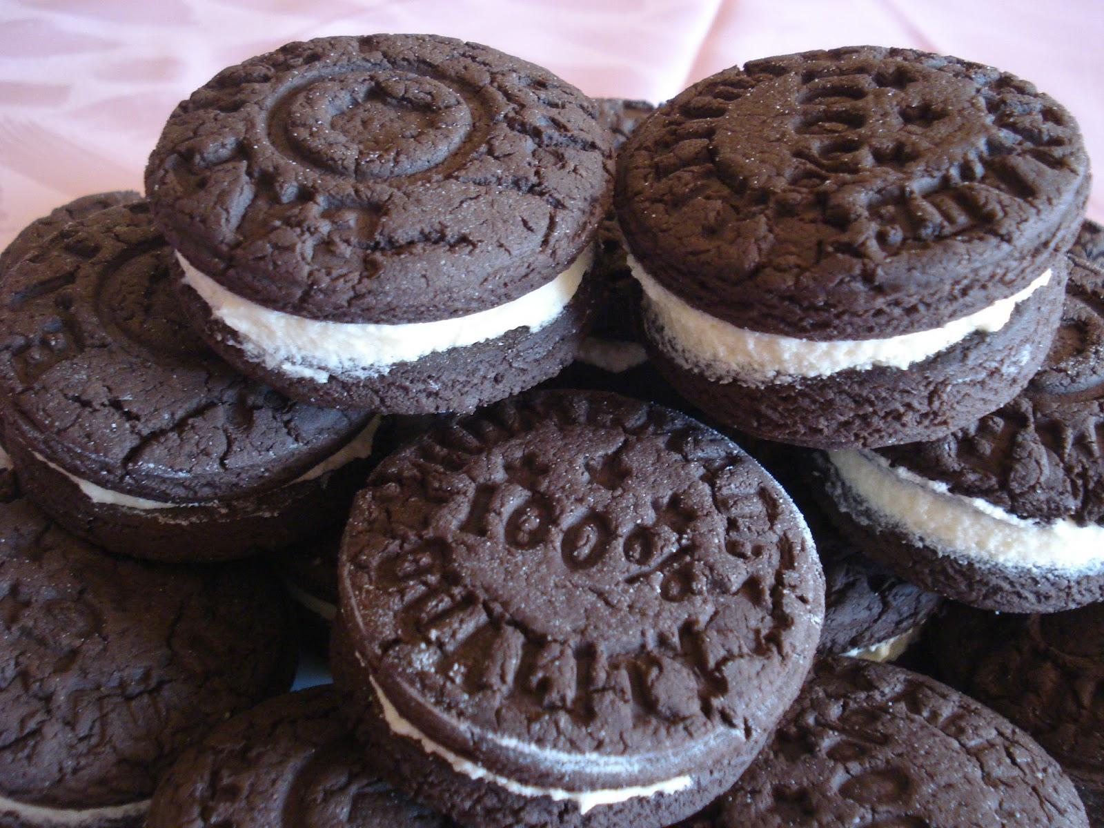 Gluténmentesen is könnyedén: Házi oreo keksz :)