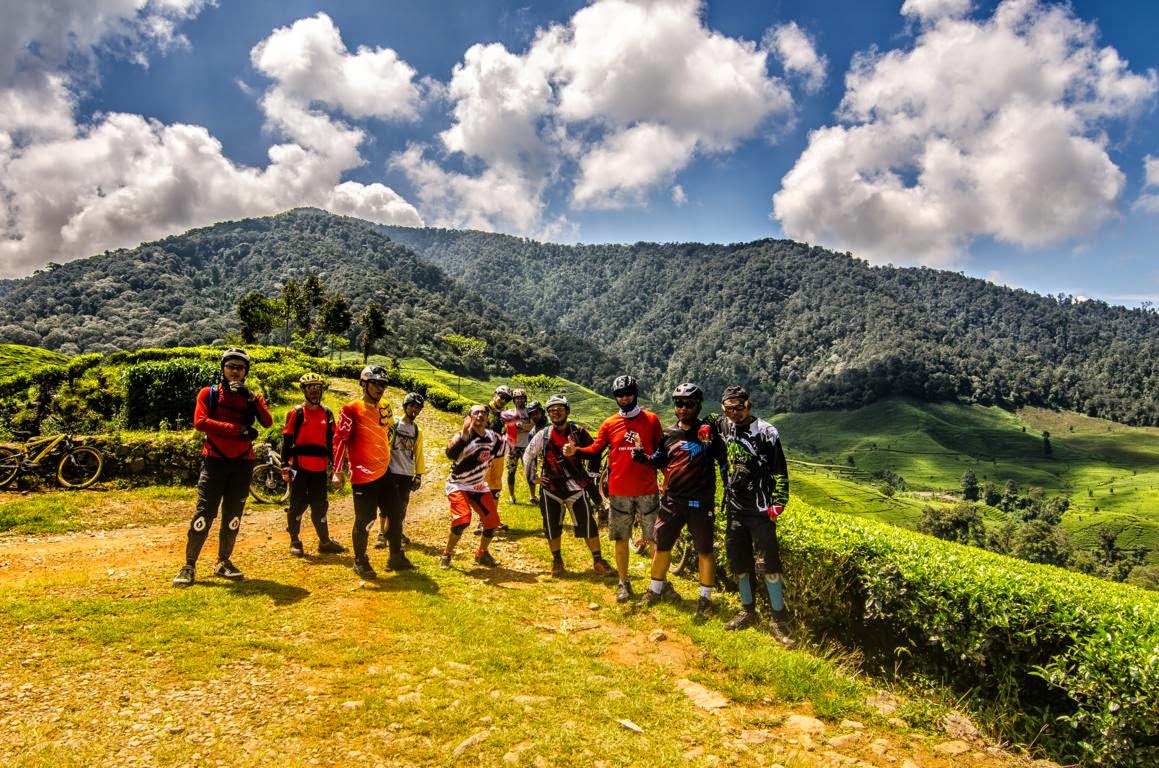Batu Belang Pangalengan - Dewata - Hutan Gunung Maud - Selap Awi, Garut ...