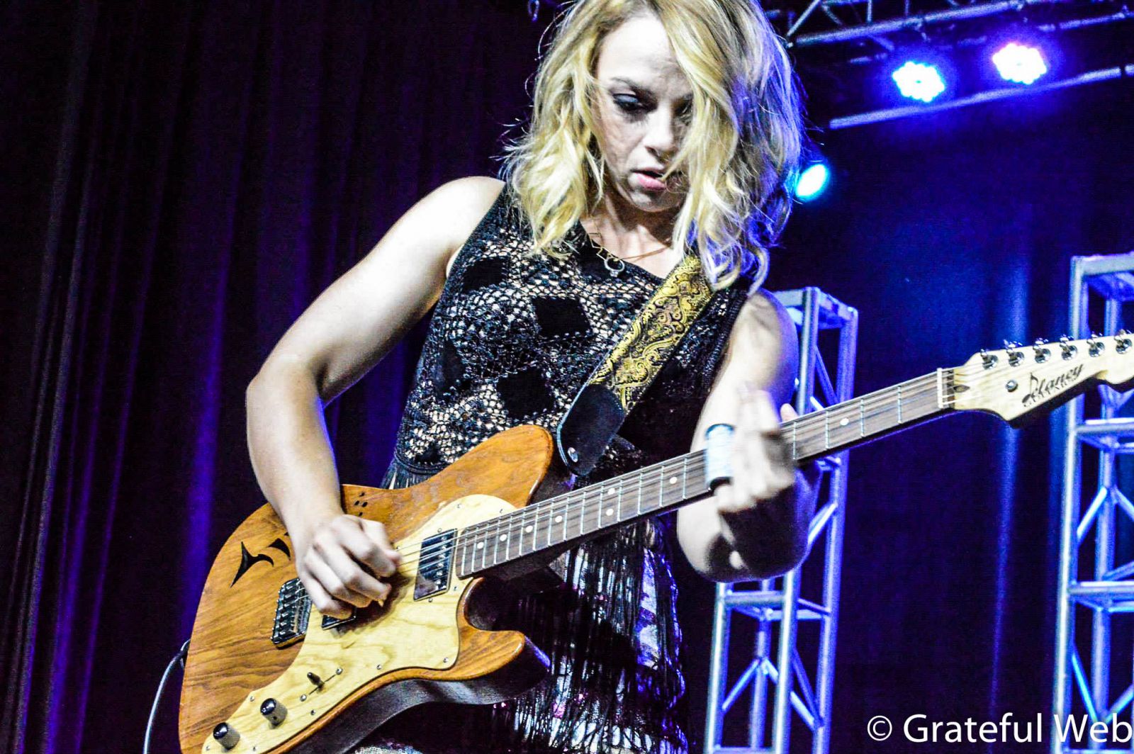 ZEPPELIN ROCK: Samantha Fish - Concierto completo en St. Petersburg ...