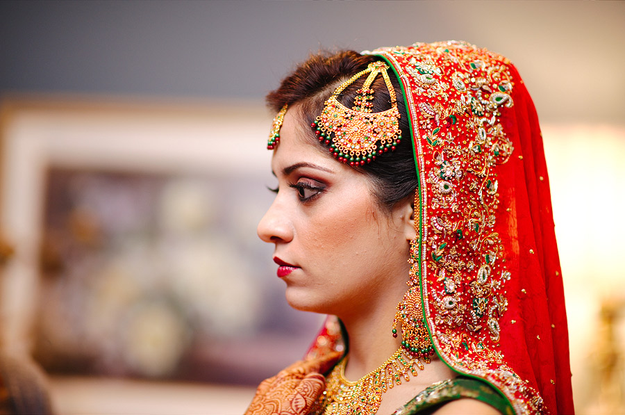 Latest Pakistani Indians & Arabic mehndi design jewelry & dresses ...