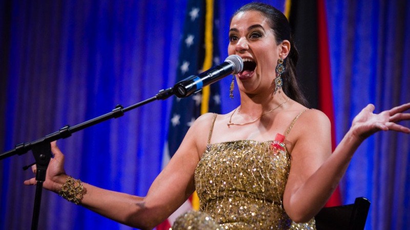 Media dis&dat: Maysoon Zayid to write, star in autobiographical comedy ...