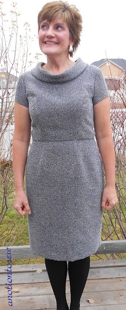 a notion to sew: Vogue 8667 - Dress