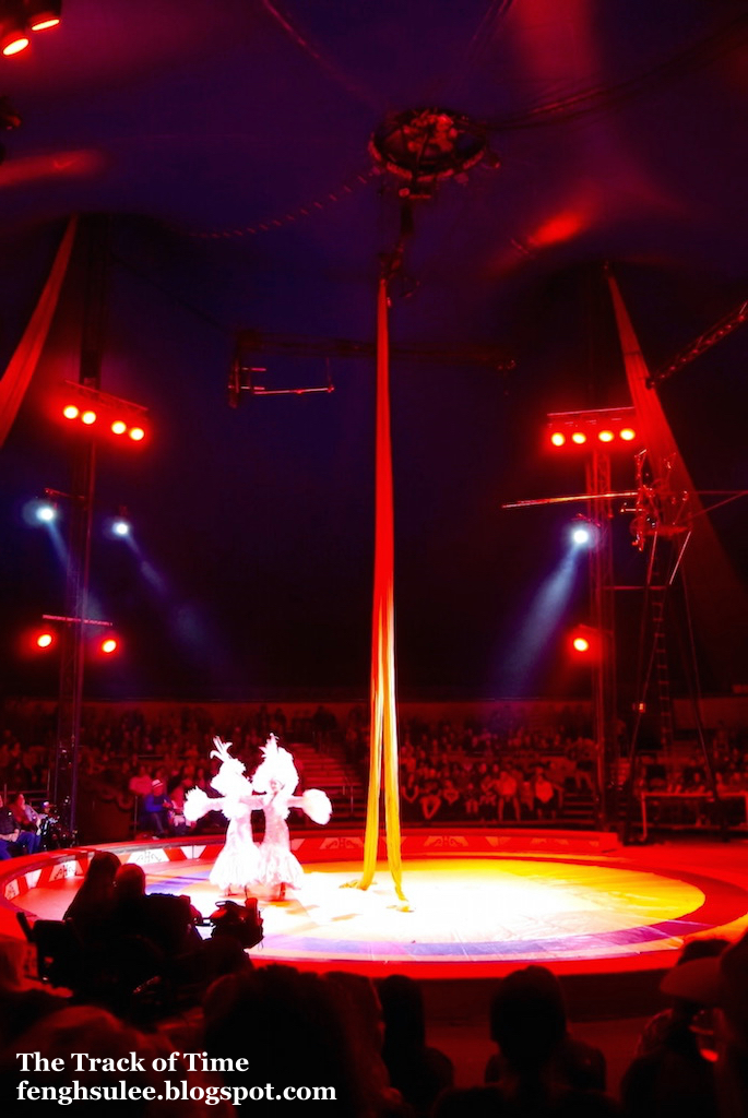 Big E 2015 - Circus Spectacular | The Track of Time