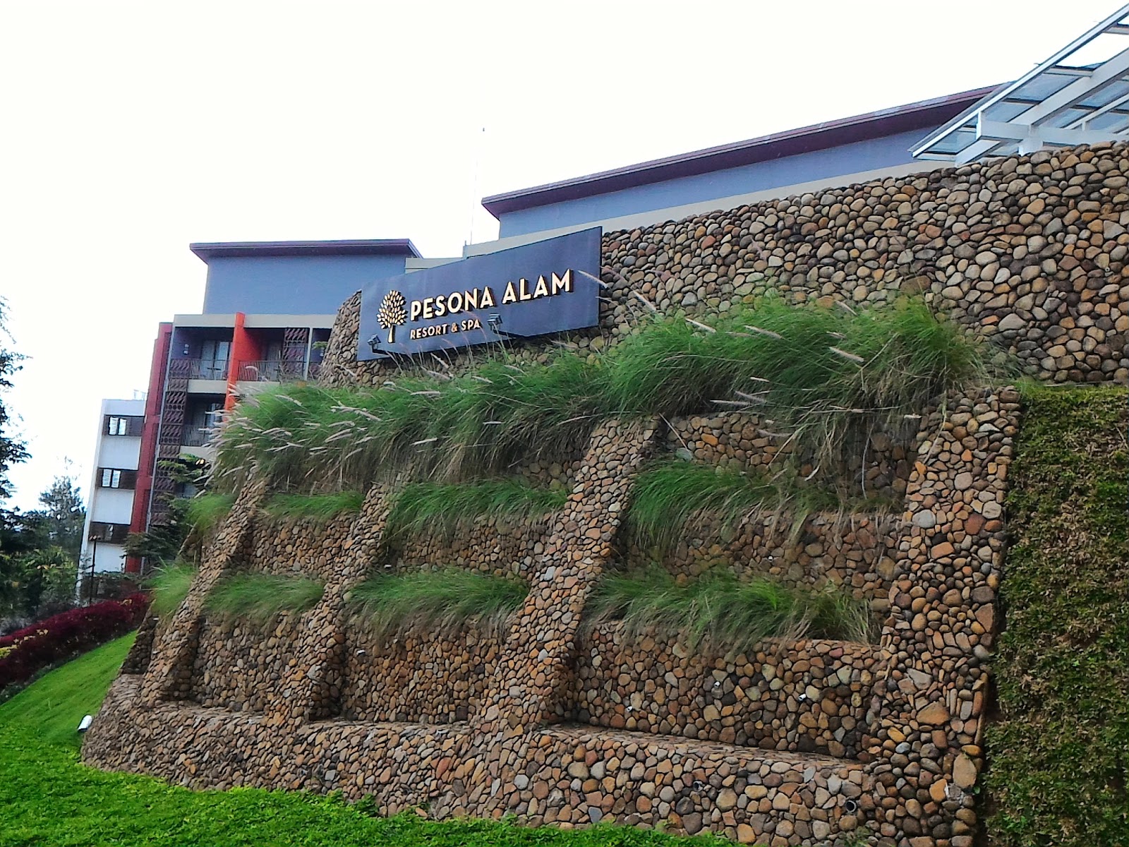 FS' world of words: Pesona Alam Resort and Spa - Puncak