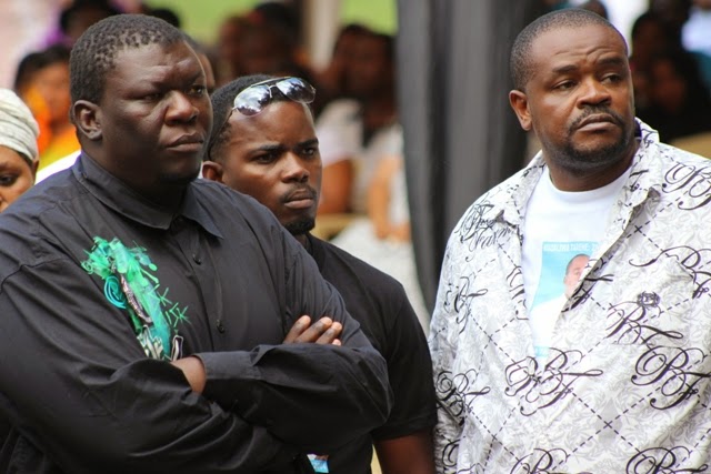 Unique Entertainment Blog: TUKIO ZIMA LA KUAGWA KWA MWILI WA MAREHEMU ...