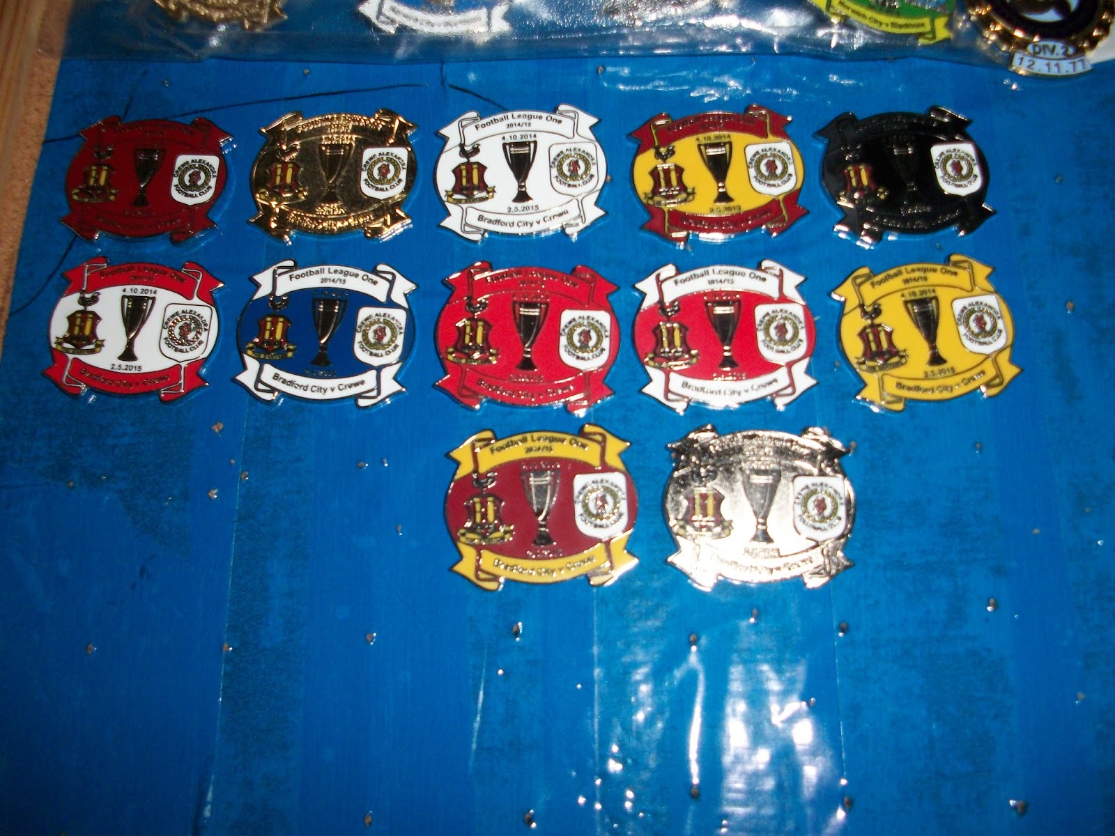 Crewe Alexandra Football Club pin badges: Crewe v Bradford Match Badges ...