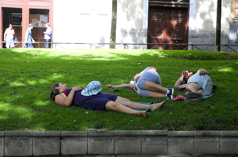 Personas descansando imagenes - Imagui