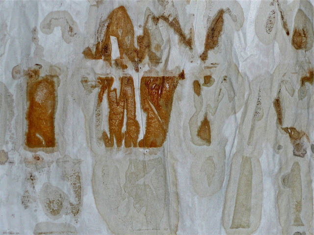 tracemarks: ink sludge and papermarks ..........