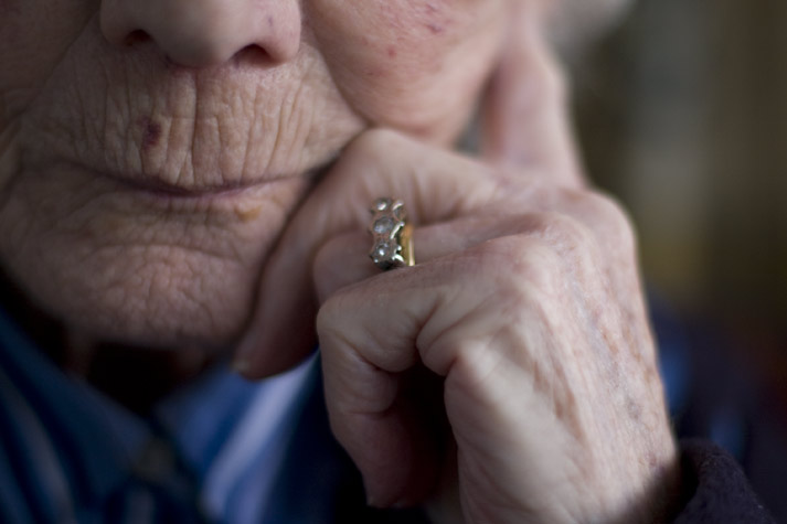 Jim Gollan @ OCA Art of Photography: Emma Blaney, The Spectre of ...