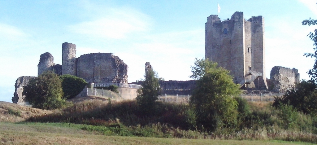 Walking The Peak: Conisbrough, Denaby Ings Nature Reserve, Billingley ...