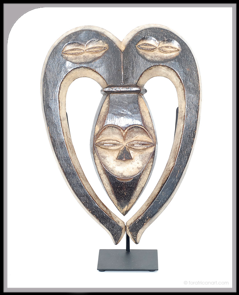 Art of Africa - An African art Blog leading to an African Art site ...