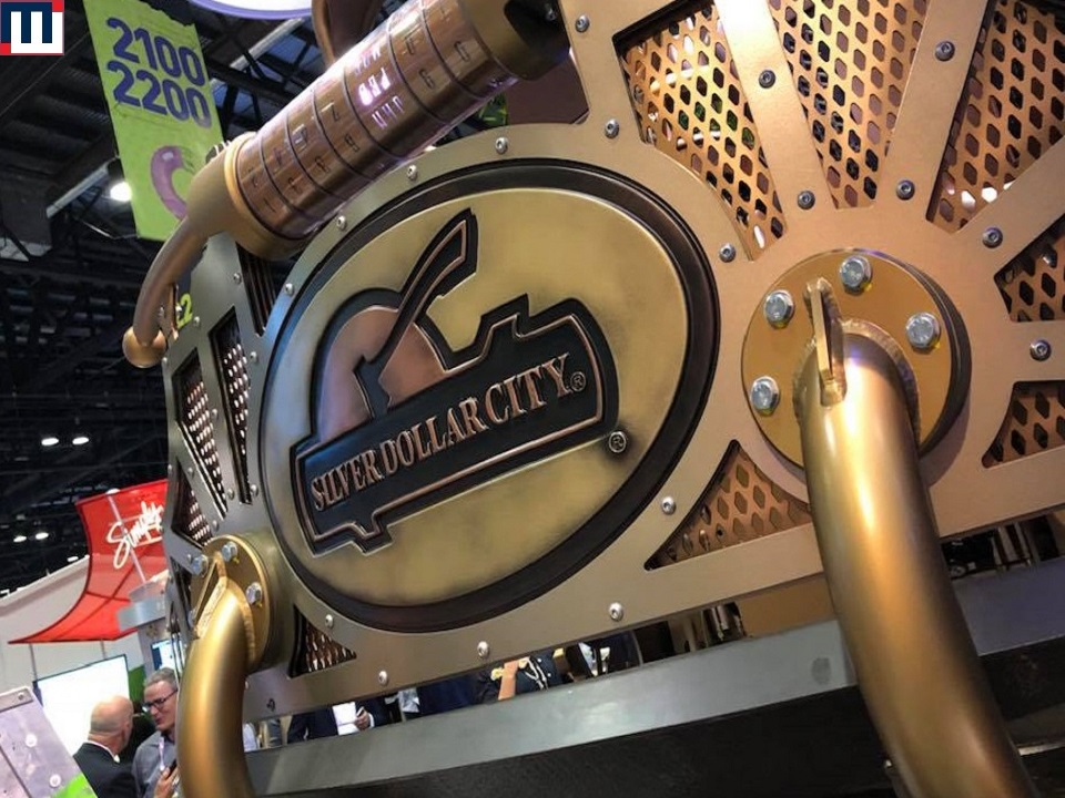 MidwestInfoGuide: Time Traveler Train Unveil (SDC)