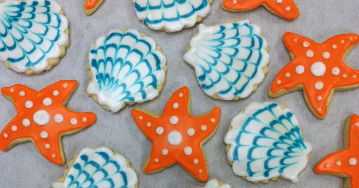 Lola Pearl Bake Shoppe: She sells seashell (cookies) by the seashore....