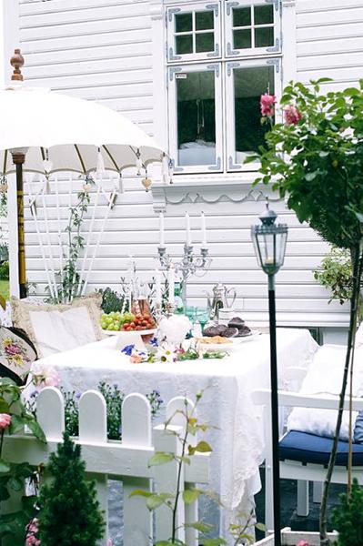 Et vindu inn i Landstils verden: Hageinspirasjon fra huset i ...