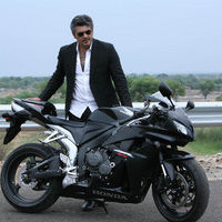 THALA AJITH: AJITH RACE STILLS