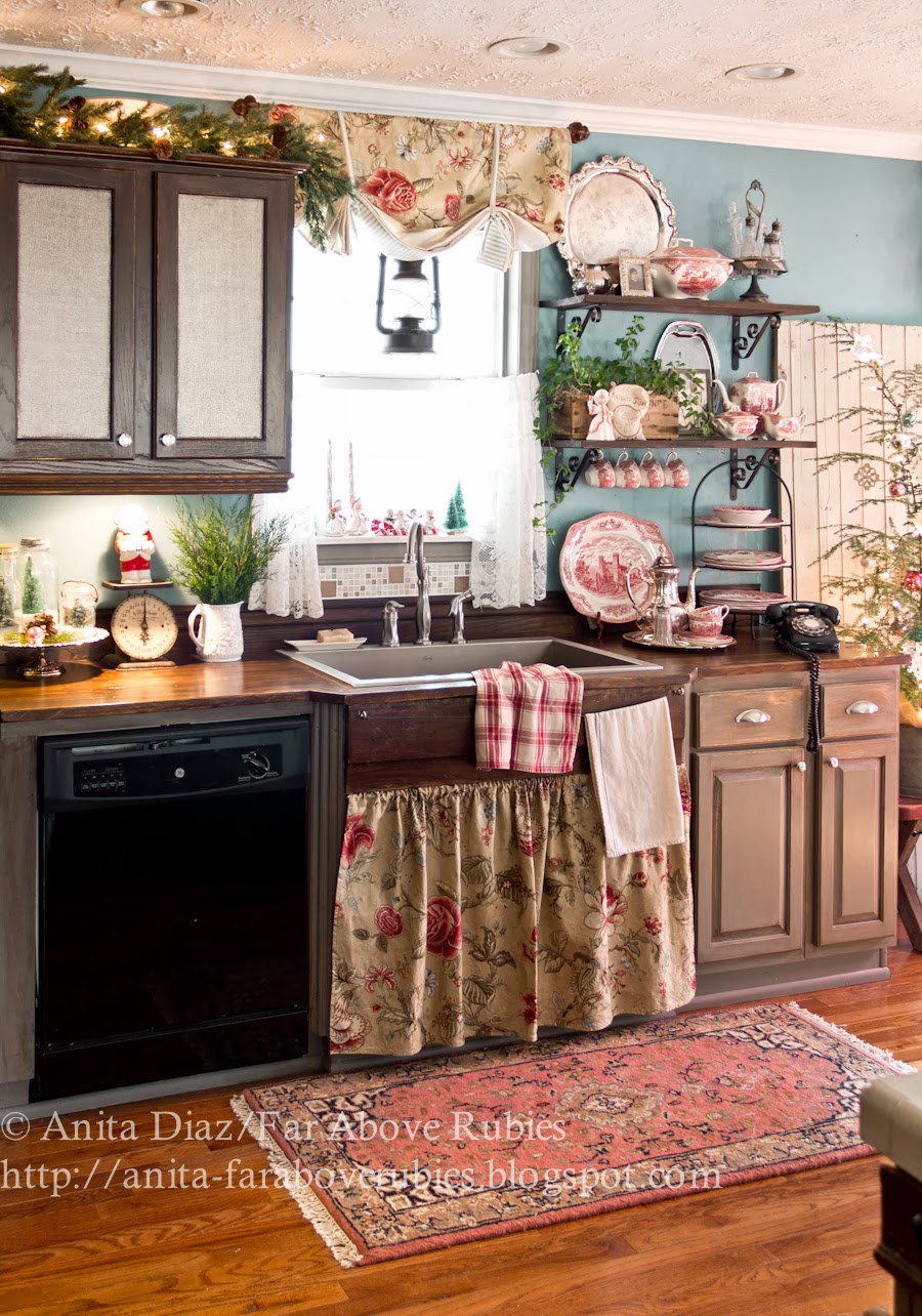 Farmhouse Christmas Kitchen - Whispering Pines Homestead