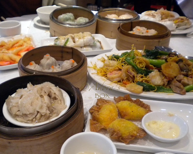 Adora's Box: PORK AND PRAWN SIOMAI