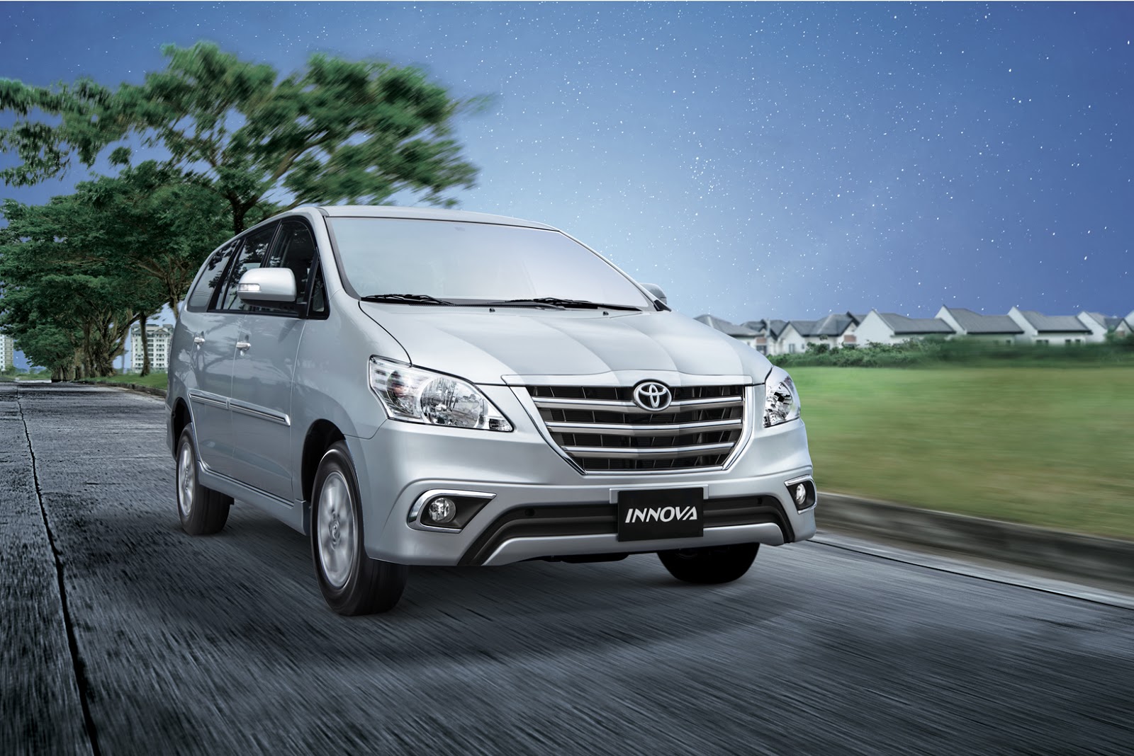 THE ULTIMATE CAR GUIDE: Used Car Review - Toyota Innova (2005-2016)