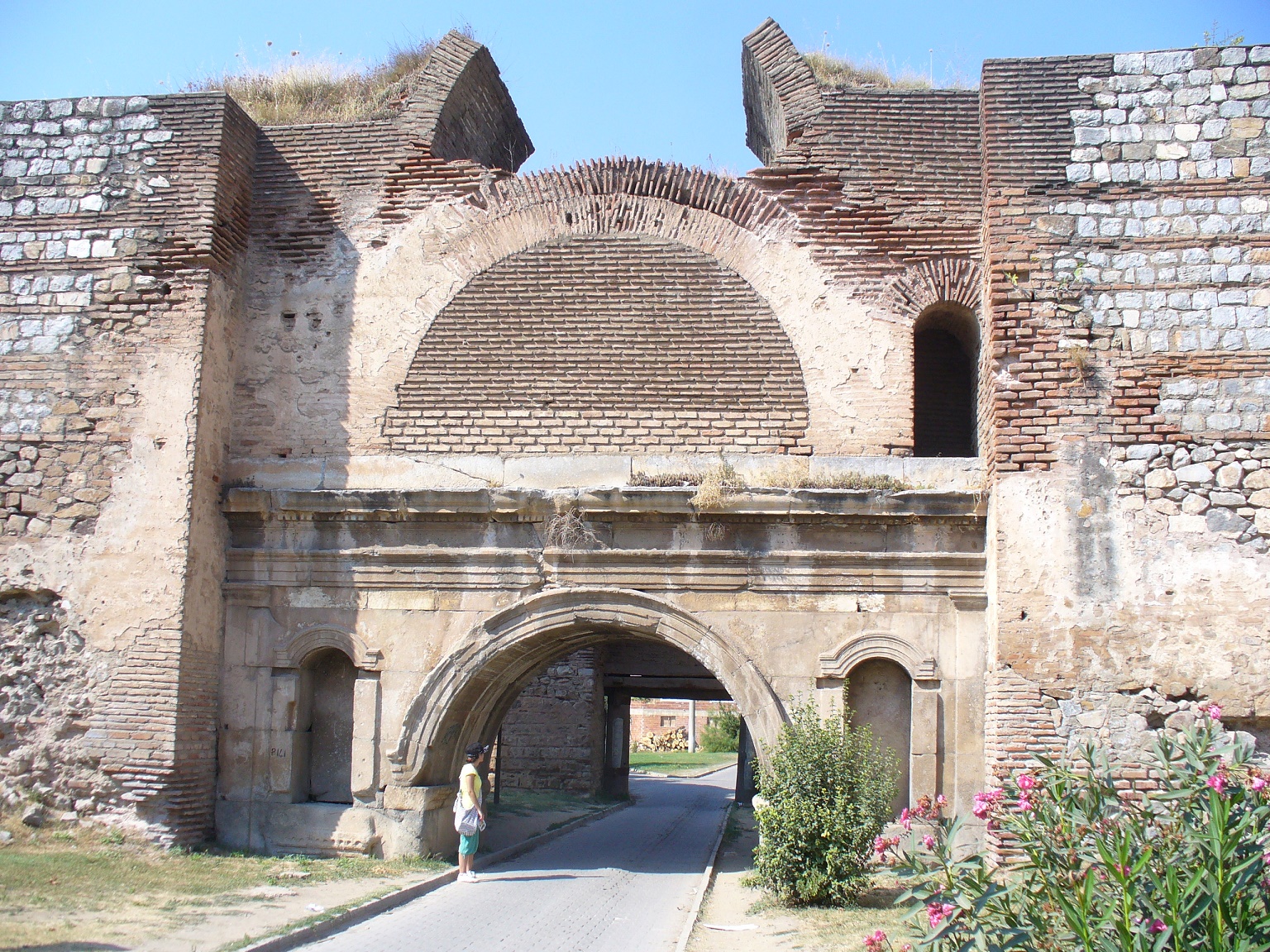 'Gate of Constantinople' at Nikaia to be restored ~ History Archaeology