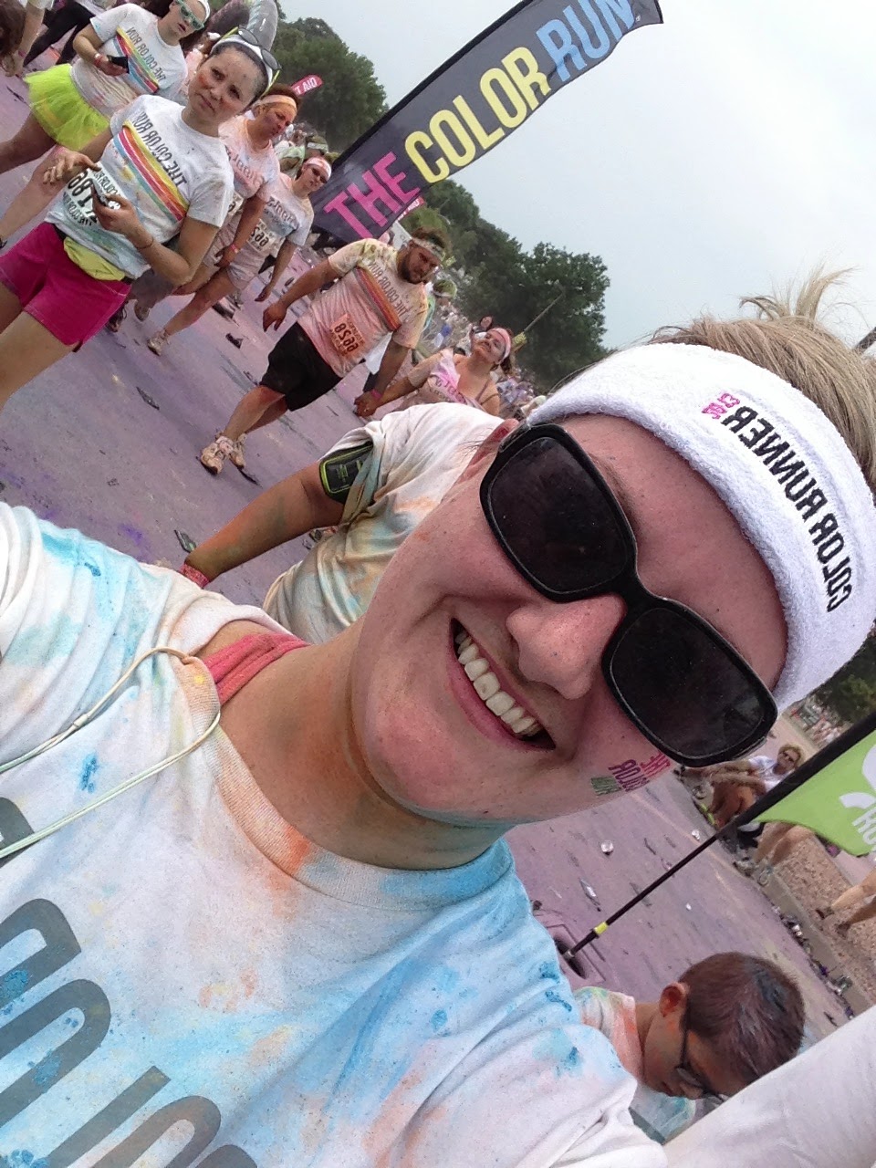 DIY Sunday: Color Run Shirt Preservation / Color Save | The Dabbling ...