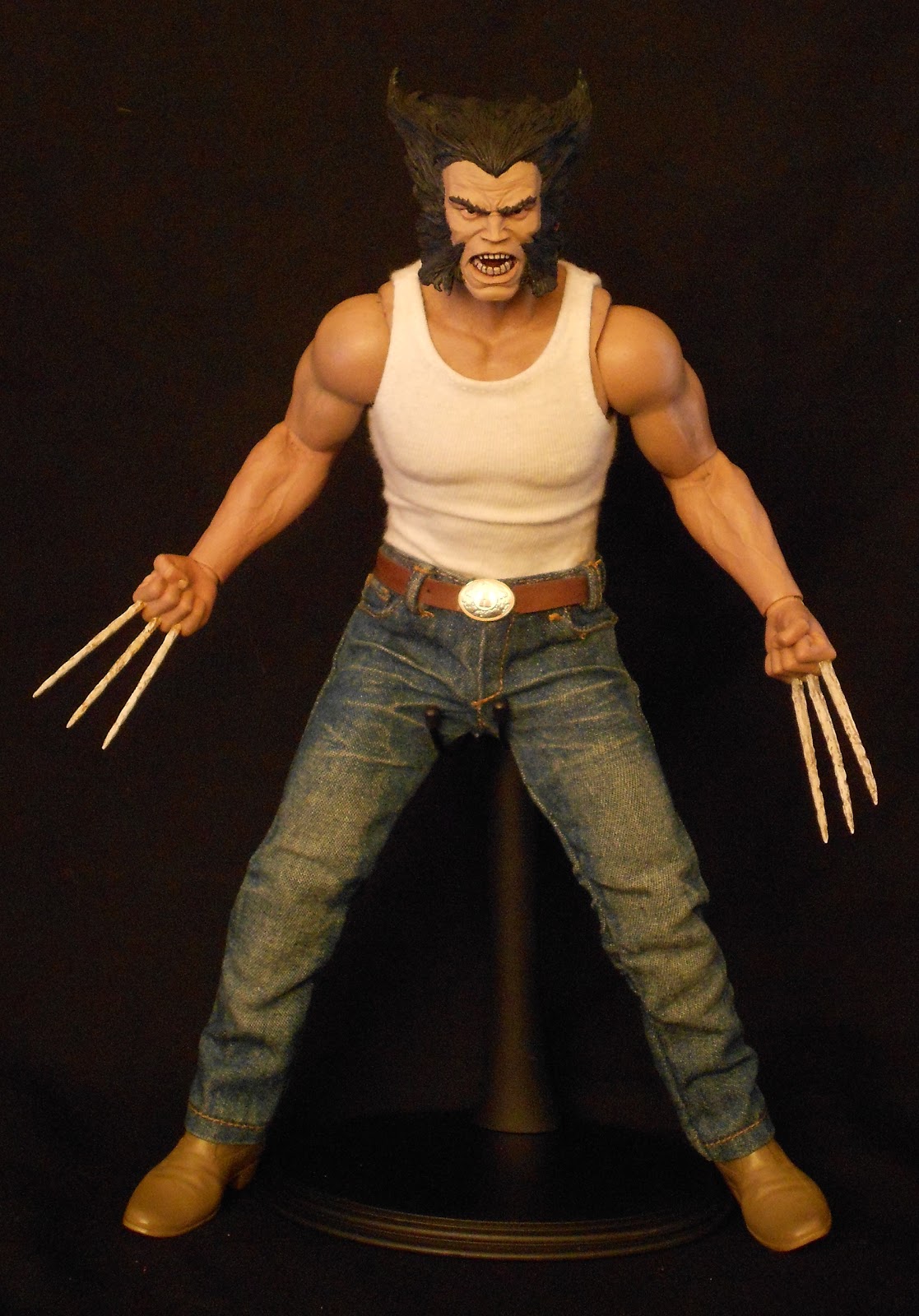 Petes Custom 1/6 Figures: Wolverine