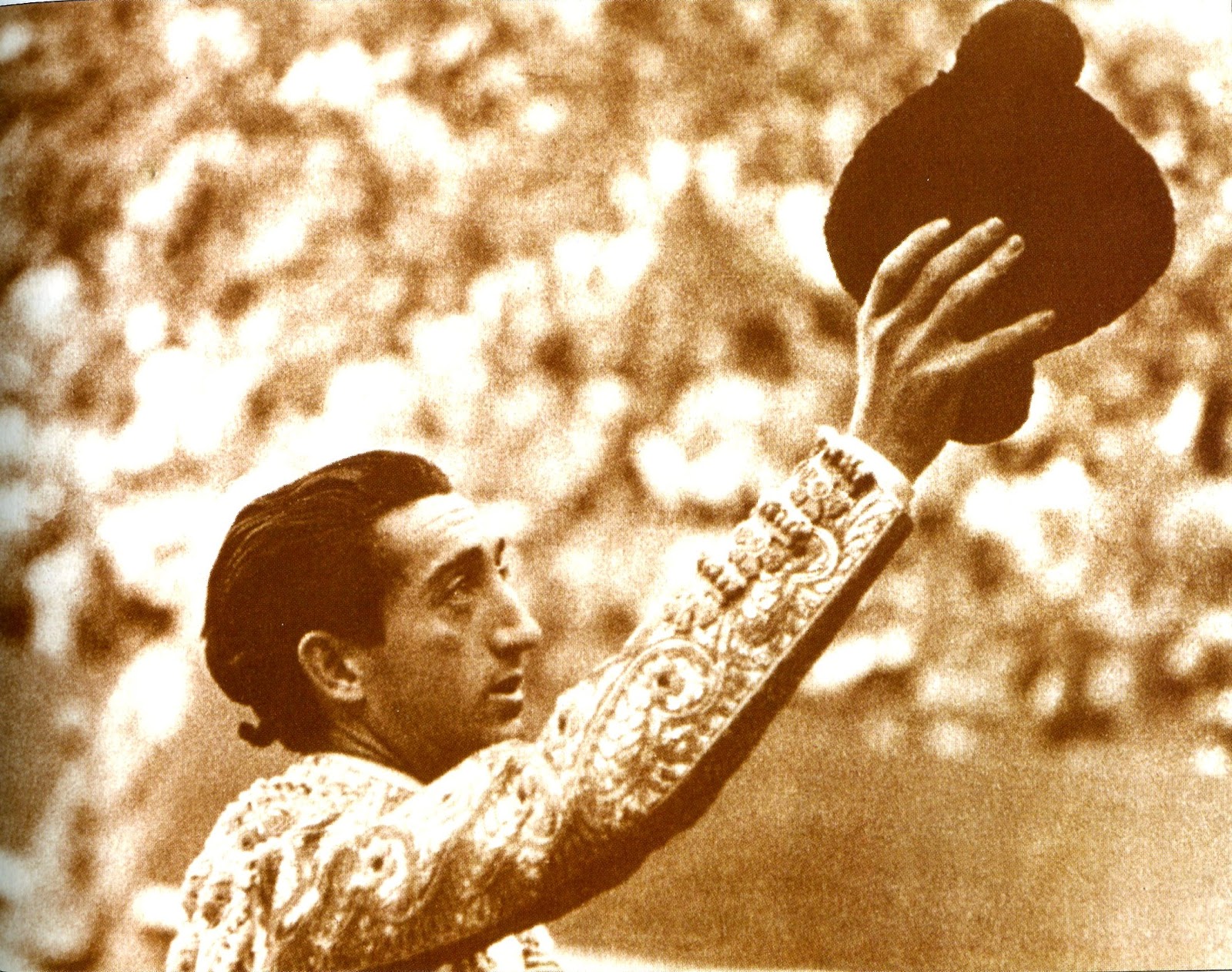 LOS COQUILLAS DE CIFUENTES: "MANOLETE" EN LA MEMORIA