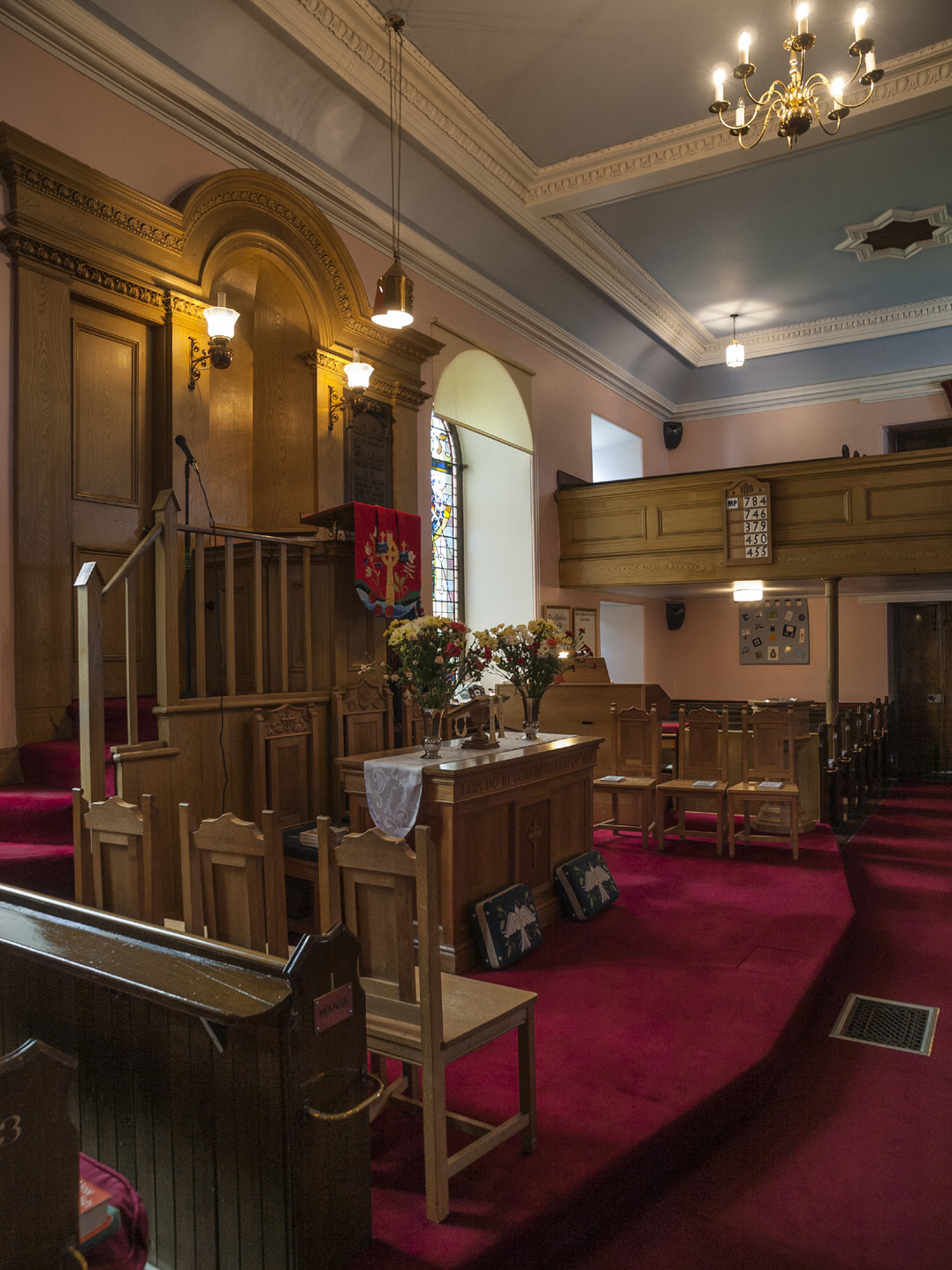 The Lothians: Dalserf - a 17th Century Scottish Parish Church