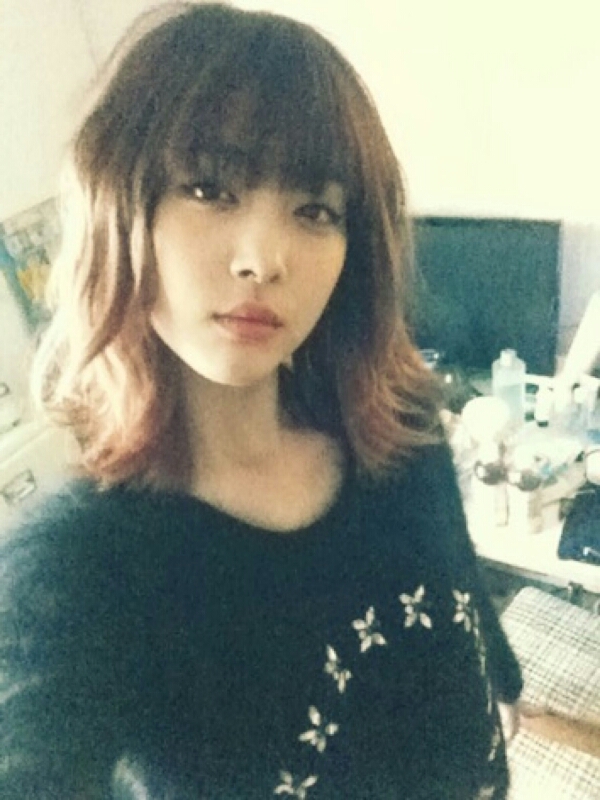 Sulli маань урт үстэйгээ шинэ сэлка зургаа авхулжээ | ♥♥♥KOREANPOPS♥♥♥