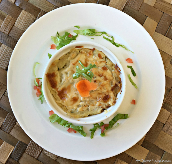 My Sweet Mauritius: DEJEUNER A FALAISE ROUGE