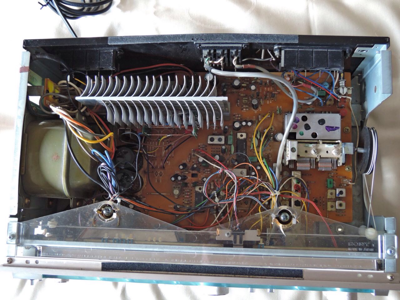 Infrequent Sound [sex.tex] technology: Sony STR-313L FM/AM Program ...