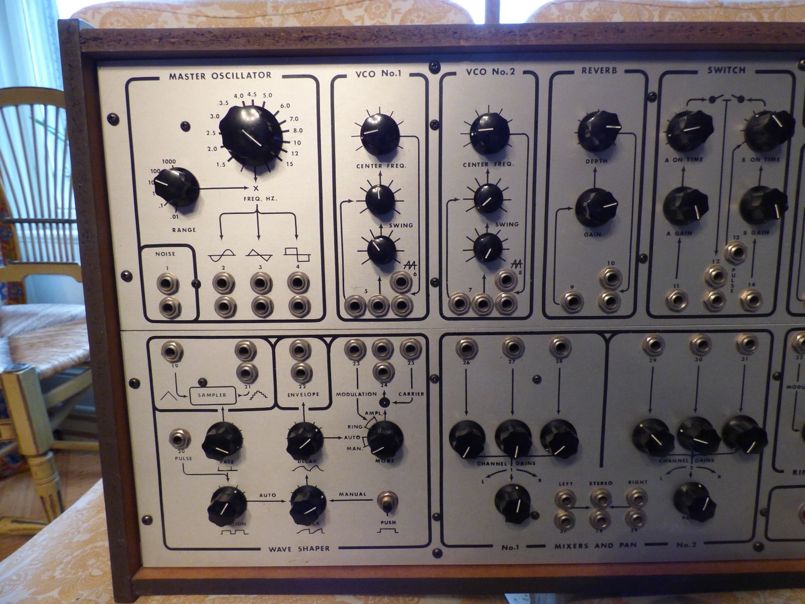 MATRIXSYNTH: EML 200 Analog Semi-Modular Synthesizer