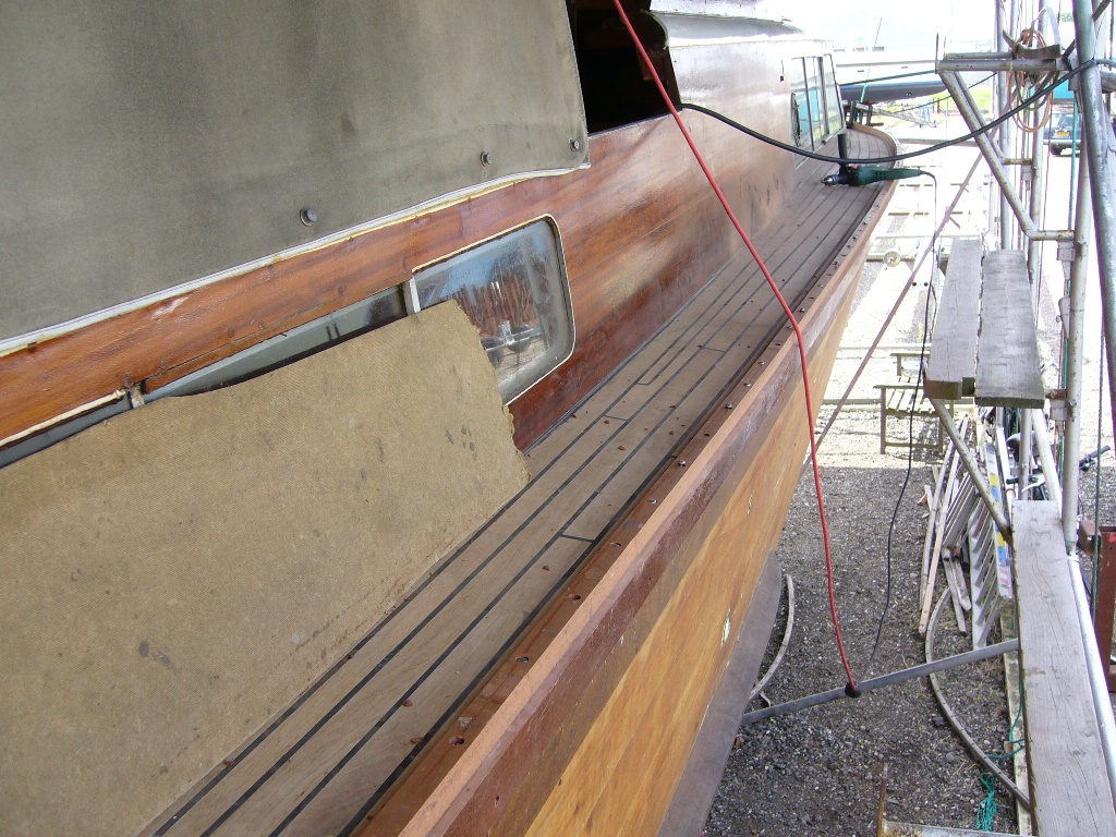 Storebro 34 Rebuilt: Toe Rail and Rubbing stroke