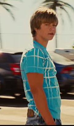 Captures Cinema: Glenn McCuen - Marmaduke (2010)