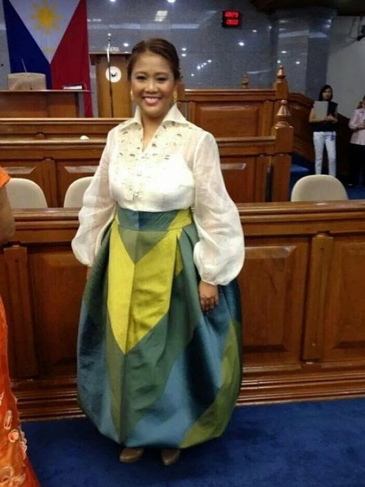 LOOK: Nancy Binay attire gets memes during SONA 2014, now viral