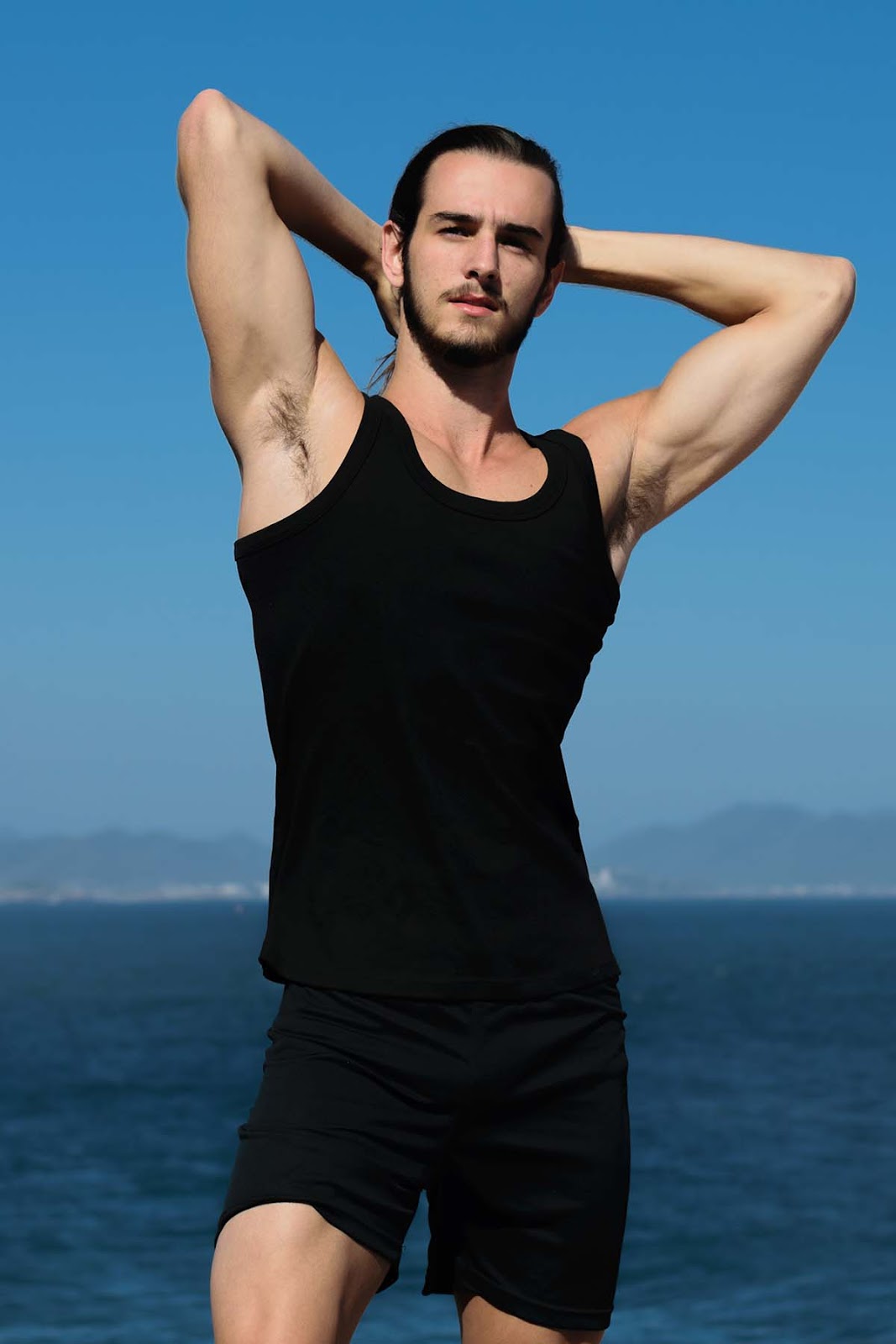 bluehabit: DANIEL NEVES BY BETO URBANO