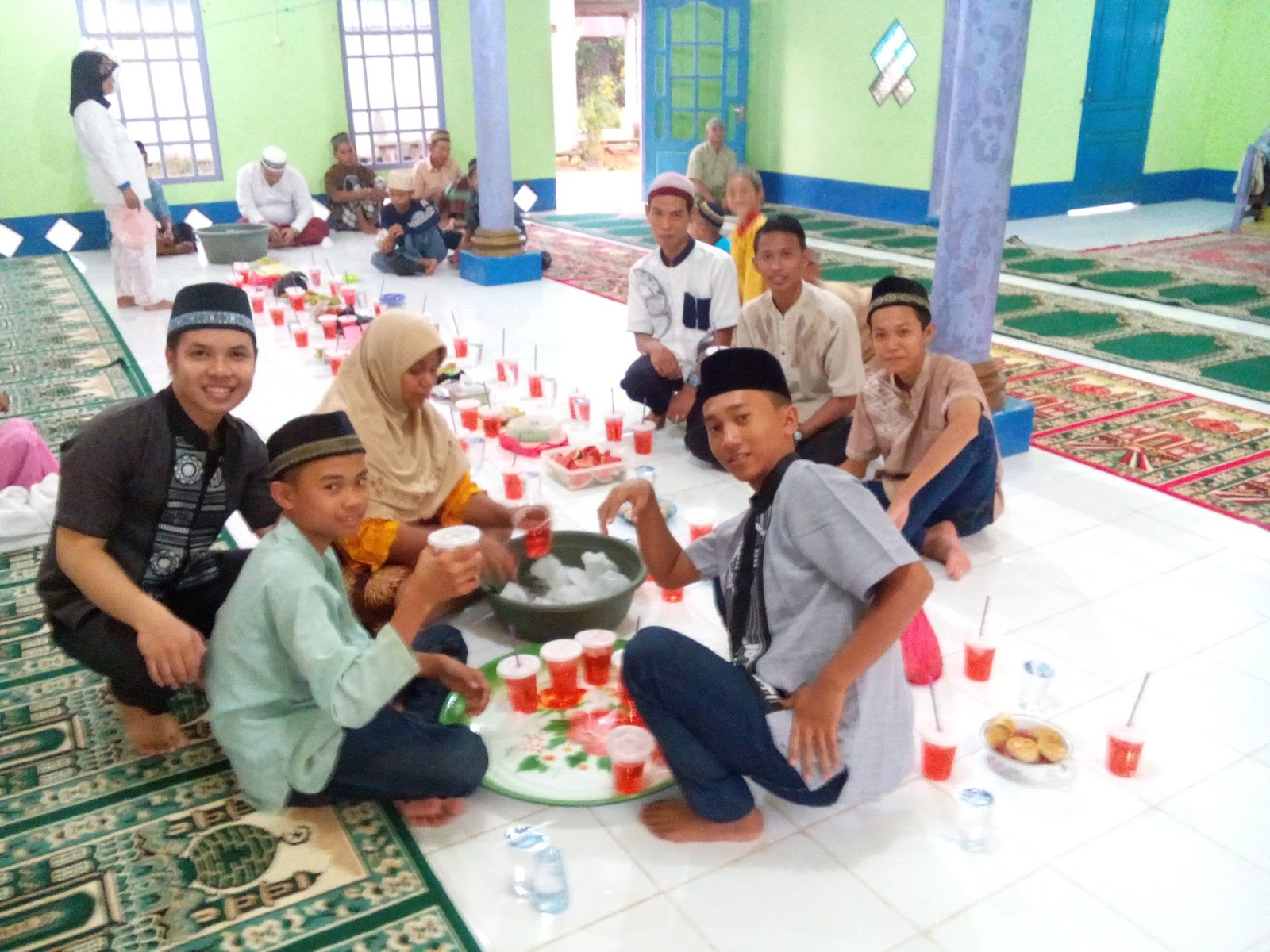 KEGIATAN REMAJA MASJID DARUL JANNAH DESA MENDALOK KECAMATAN SUNGAI KUNYIT