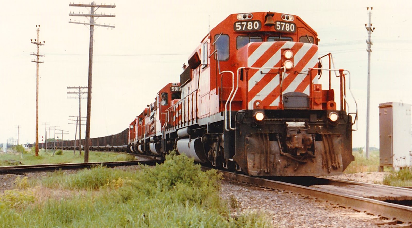 Trackside Treasure: CN acquires ex-CP units in Ontario Hydro contract