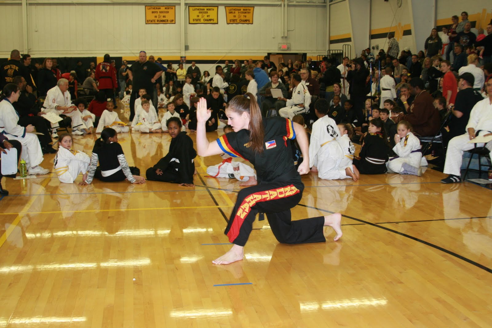 MARIAH MOORE, THE ESKRIMADORA