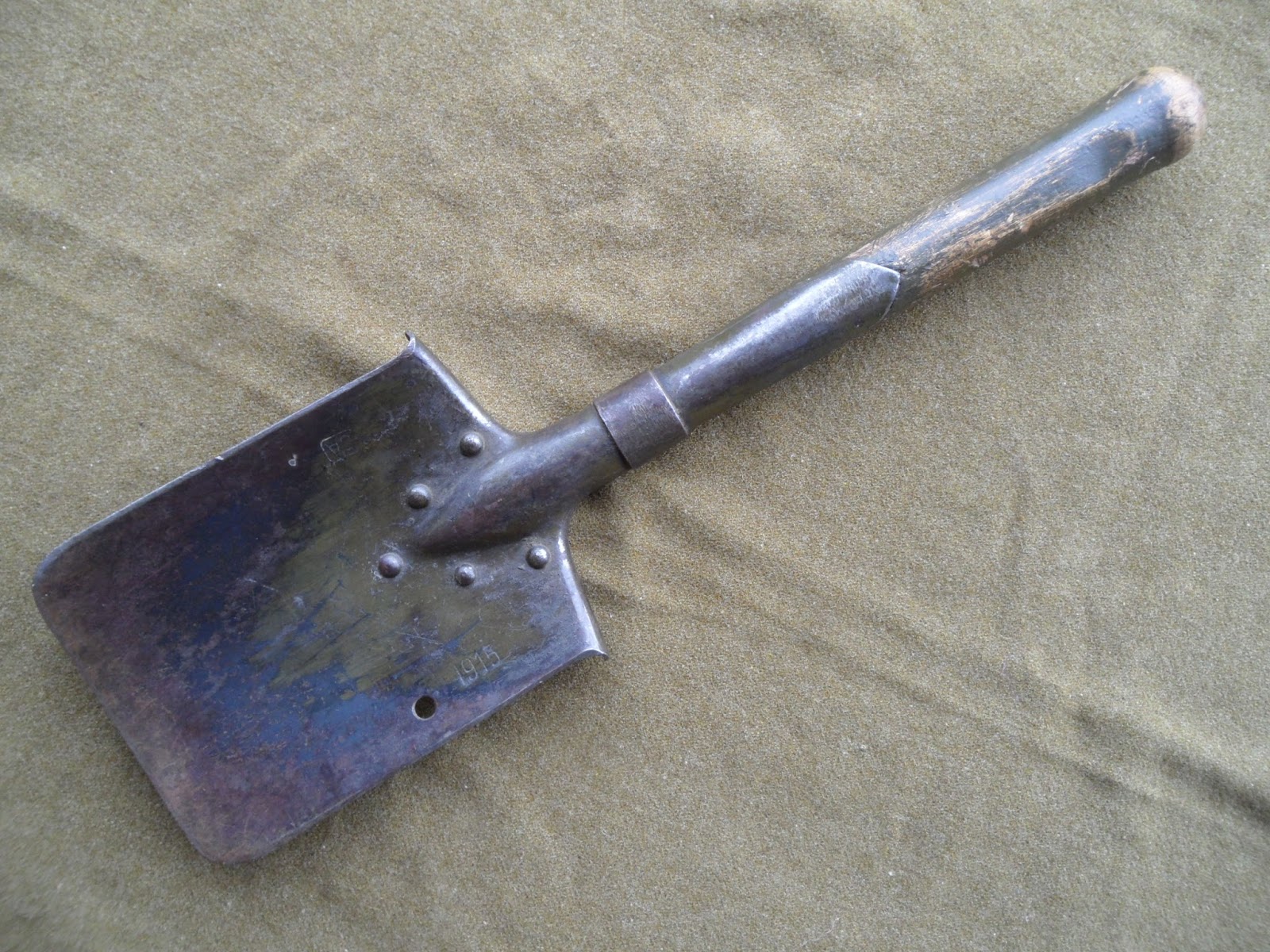 Four Bees: Imperial Russian, Finland Re-Issue, Trench Spade - Shovel ...